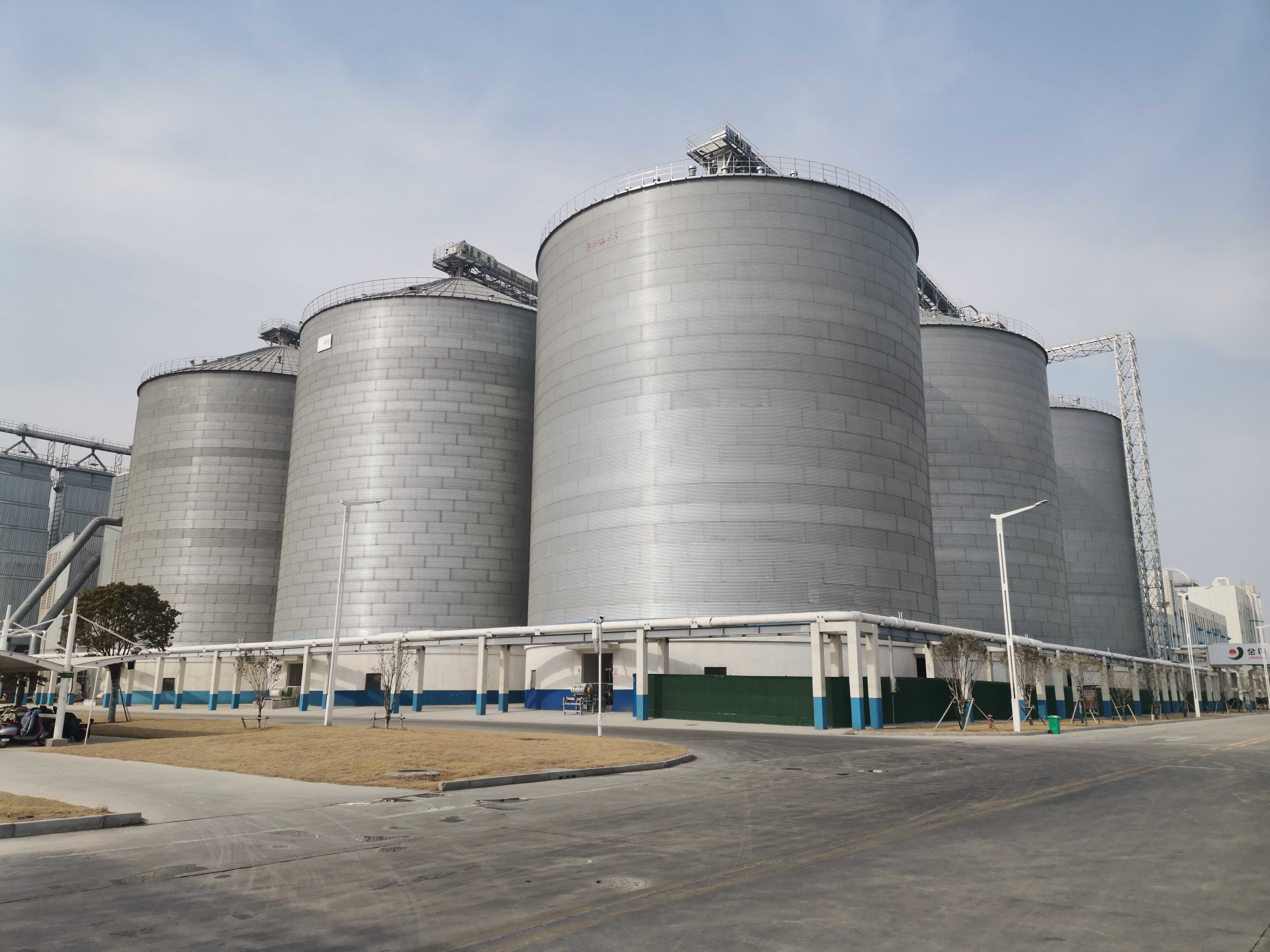 Vertical Design Steel Grain Silo for Moisture Prevention and Space ...
